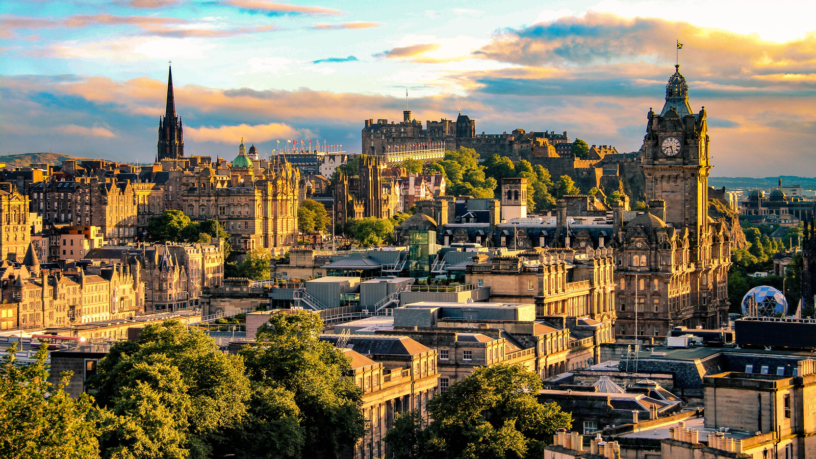 Rick Steves Says This Popular European Tourist Hotspot Is Worth ...