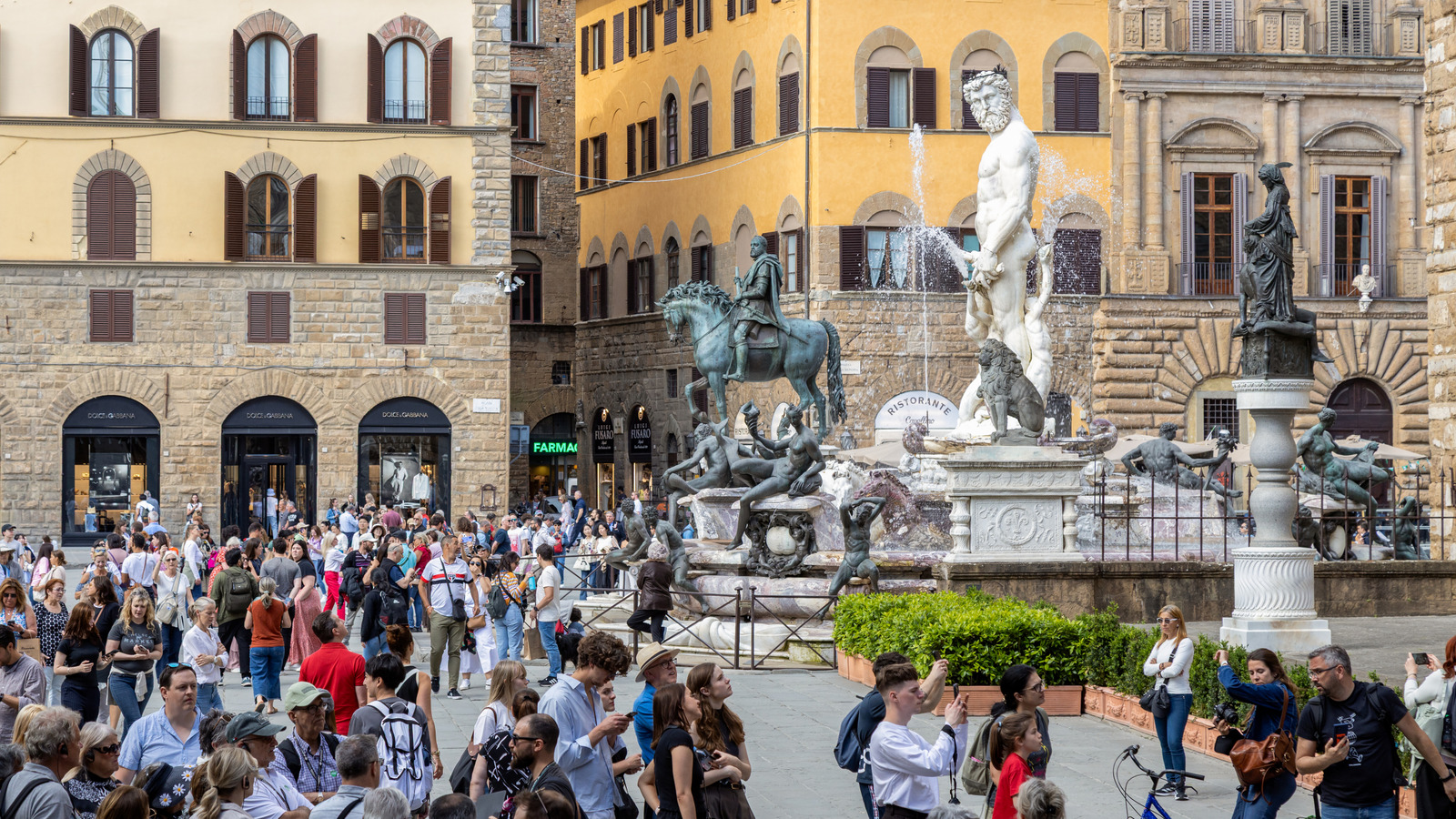 Tourists Can't Stop Damaging Famous Landmarks In Europe, Leaving Locals ...