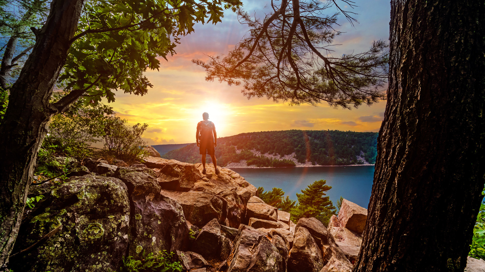 Wisconsin's 10 Most Iconic Tourist Attractions You Should Never Skip