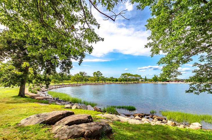 12 Top-Rated Things to Do in Stamford, CT | PlanetWare 12 Top-Rated Things to Do in Stamford, CT | PlanetWare